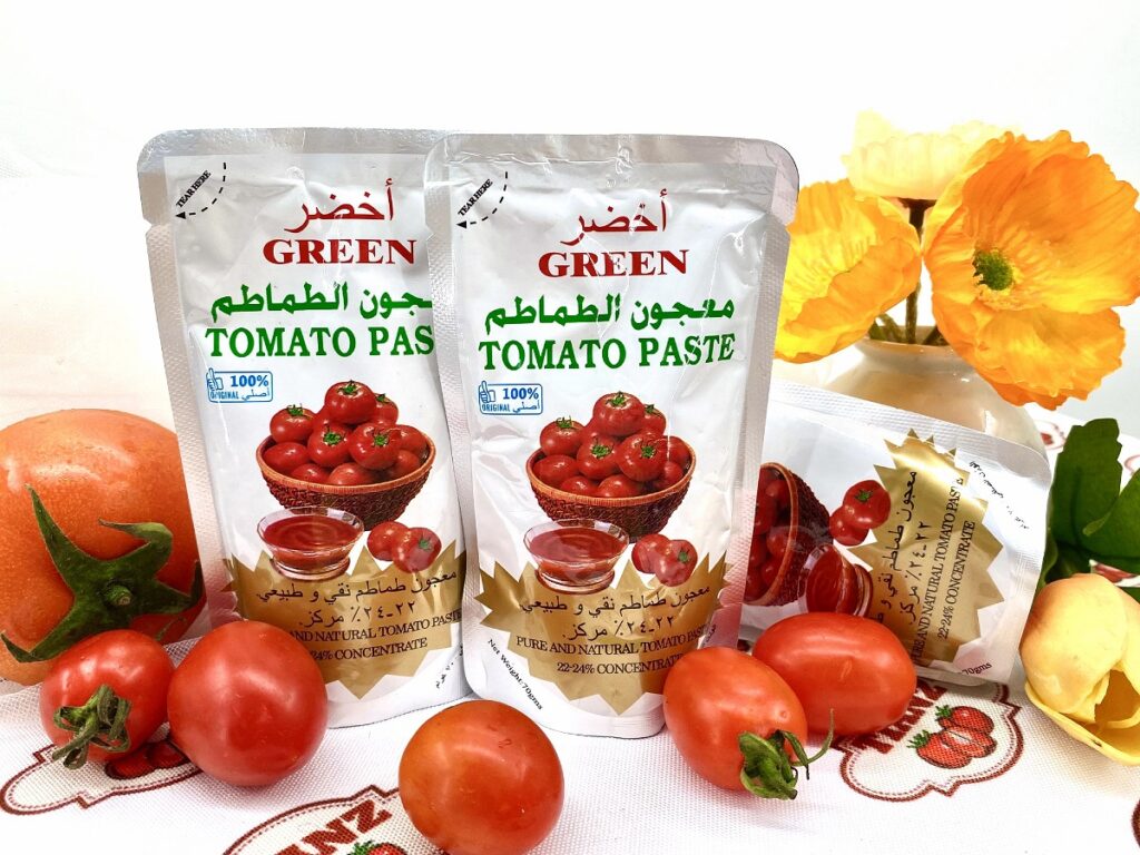 Stand pouch tomato paste 70g Concentration 22-24% Customize your brand ...